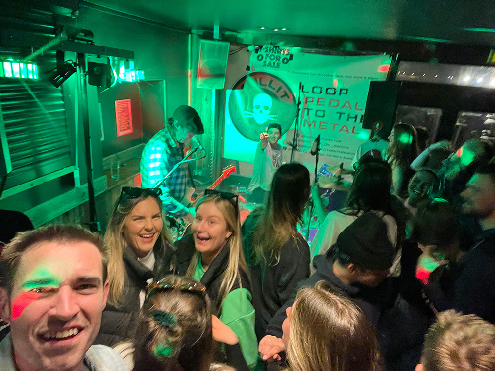 Best Tignes Après-Ski Bars & Nightlife – SNO Ski Blog